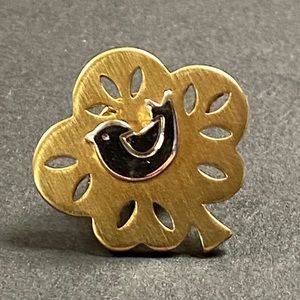 Avon | Jewelry | Vintage 97s Avon Partridge In A Pear Tree Pin | Poshmark